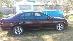 Commodore VT Executive 1999