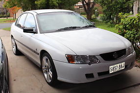 2003 vy comm 18s s/exhust open to sw@ps